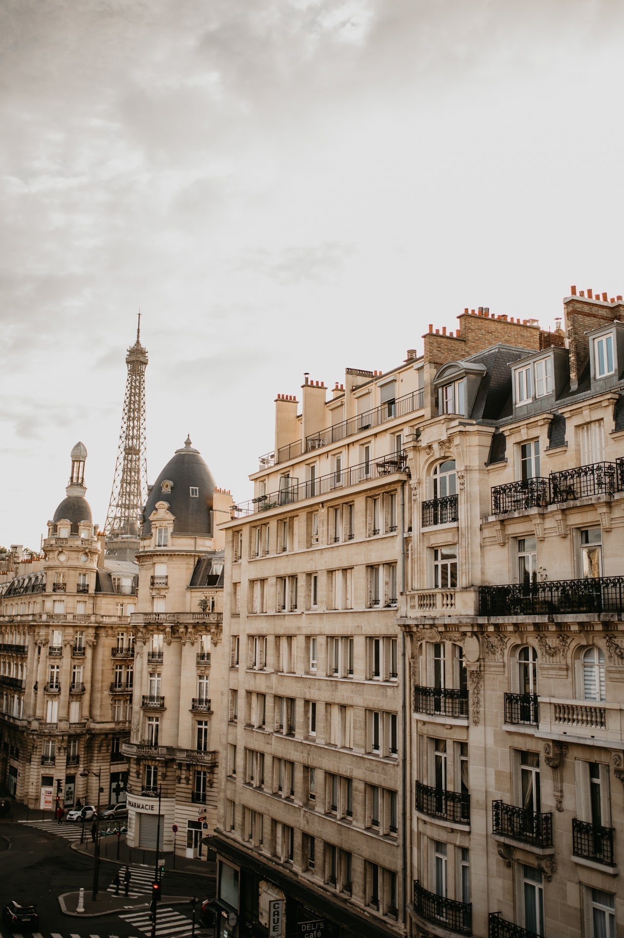 Paris - Oct 2022 – Wild Souls by JV®